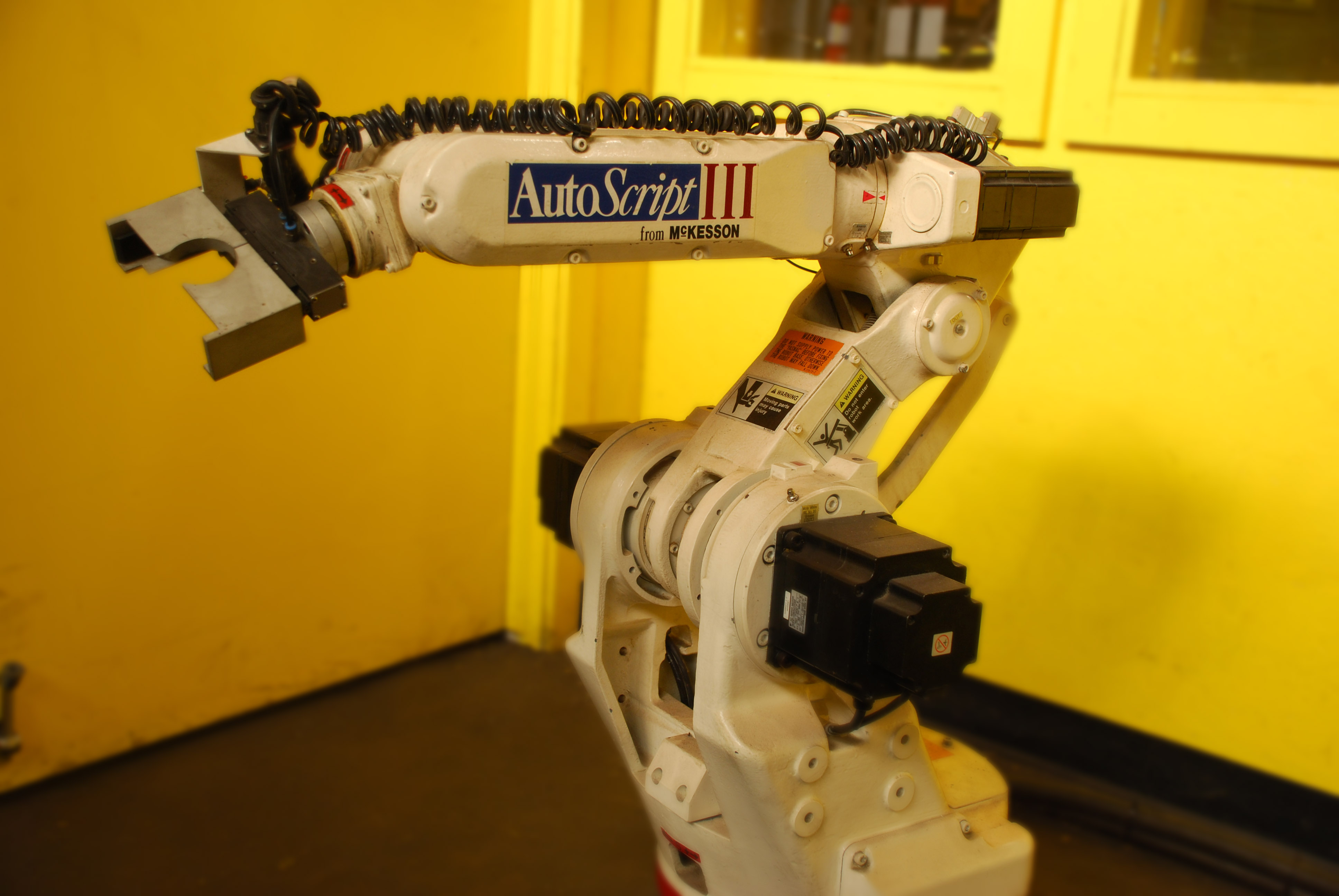 Motoman MRC | Paragon Technologies